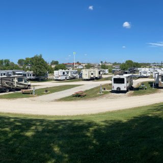 Crossroads RV Park - Mount Pleasant, Iowa - RV LIFE Campground Reviews